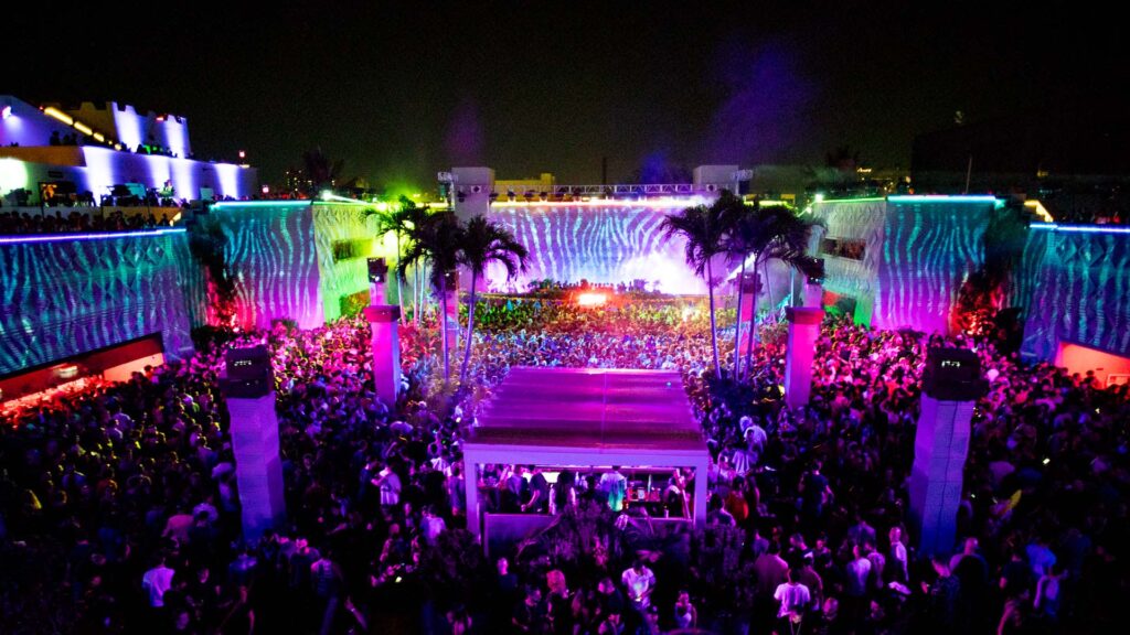 Brooklyn Mirage | 360 Degree Immersive Club Experience by Volvox Labs